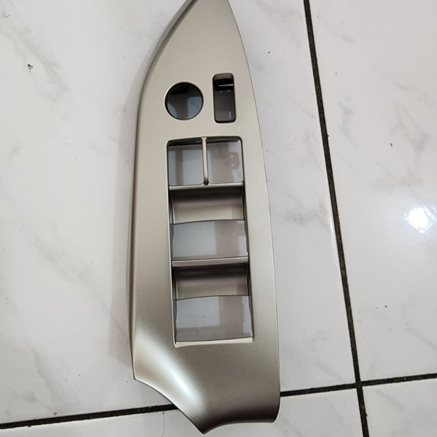 Jual panel saklar power window Innova reborn type Q venturer original ...