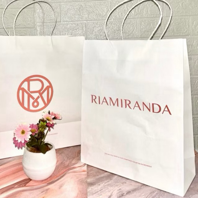 Jual Paperbag / Paper Bag Riamiranda - SEDANG/MEDIUM | Shopee Indonesia