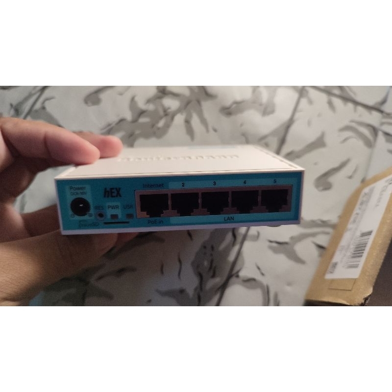 Jual Mikrotik Rb750GR3 Bekas Normal | Shopee Indonesia