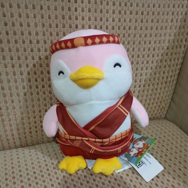 Jual Miniso Penguin Plush Toy (Female) | Shopee Indonesia