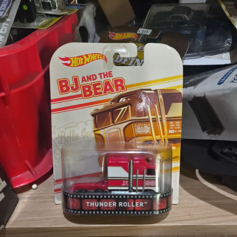 Jual Hot Wheels Retro Entertainment BJ And The Bear Thunder Roller ...
