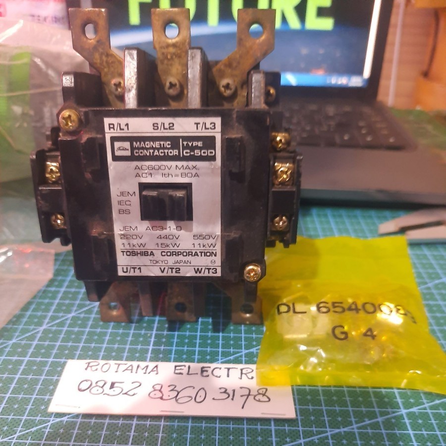 Jual C-50D MAGNETIC CONTACTOR 3 PHASE 15KW AUX CONTACT 2CO DC 100V TOSHIBA | Shopee Indonesia