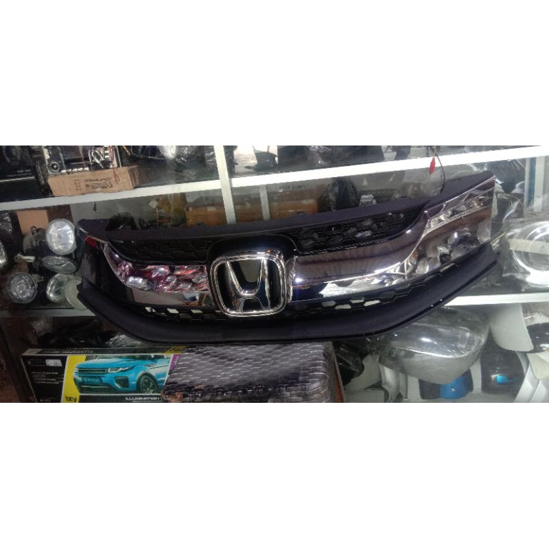 Jual grill Mobilio E/Ecvt 2012-2016 ORIGINAL copotan. gril Honda ...