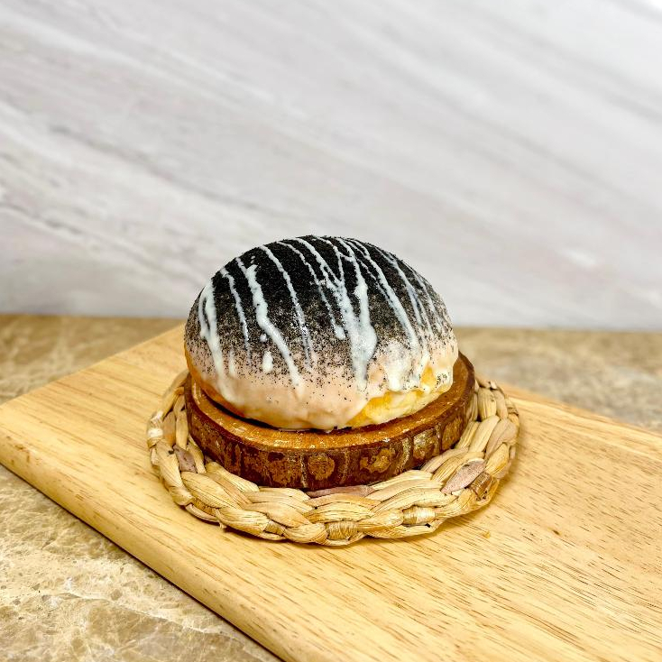 Jual Mun Roti Oreo Cream Cheese Bread | Shopee Indonesia