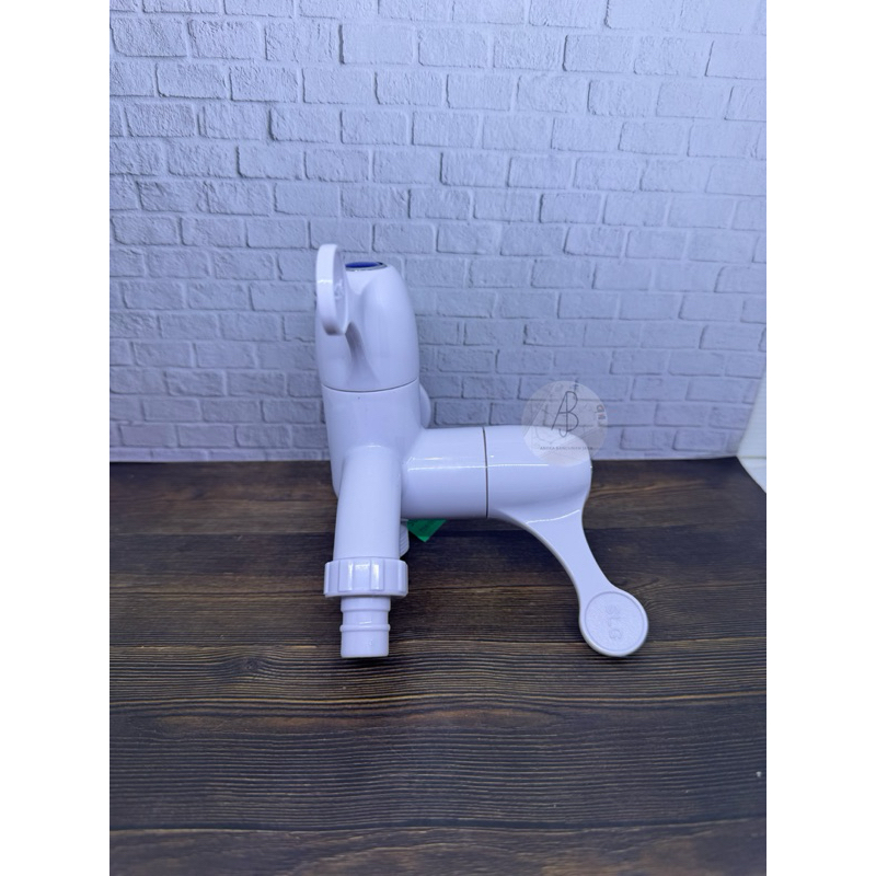Jual Kran Cabang PVC SOLIGEN ENGKOL (S9) / Kran Shower Cabang Plastik ...