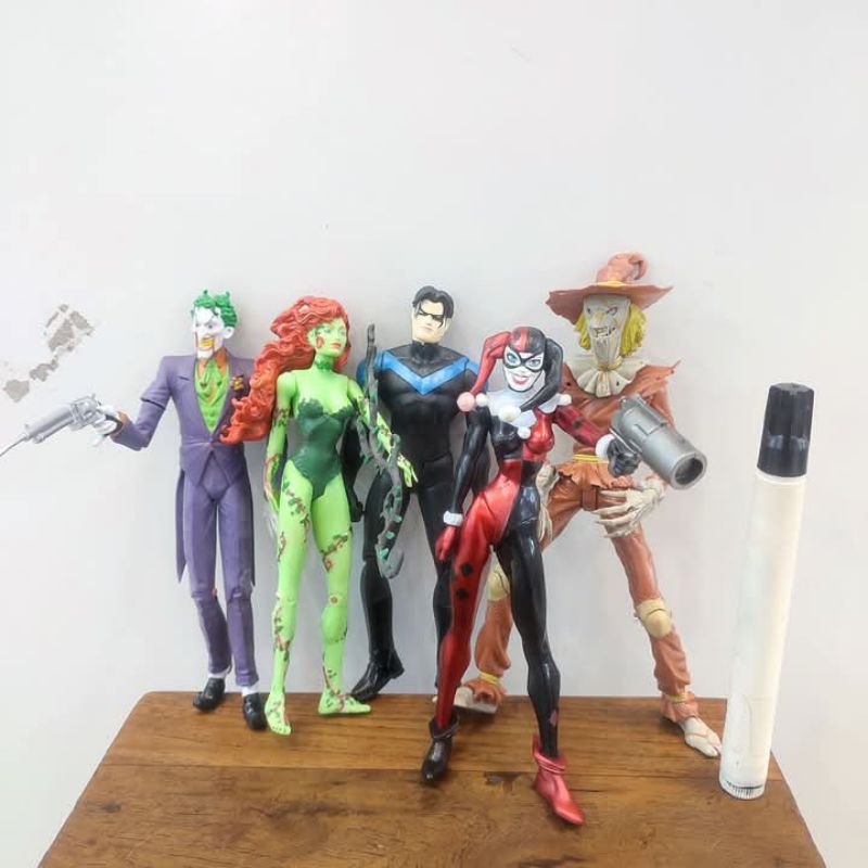 Jual Mainan figure nightwing joker scarecrow poison ivy harley ...