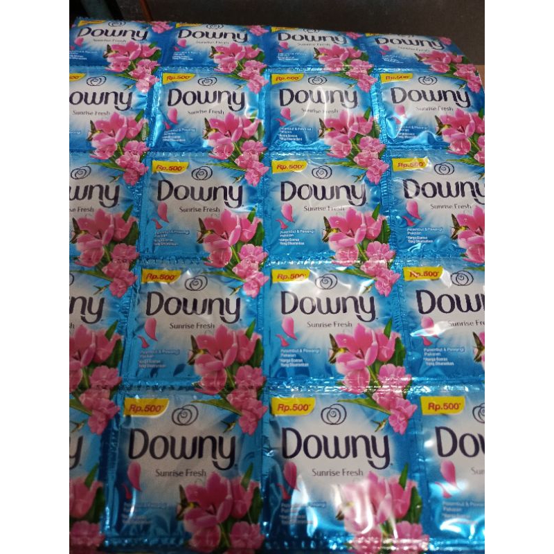 Jual downy pelembut pewangi pakaian 120 sachet / 10 renceng | Shopee ...