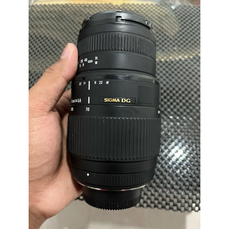 Jual LENSA TELE SIGMA 70-300mm for Nikon | Shopee Indonesia