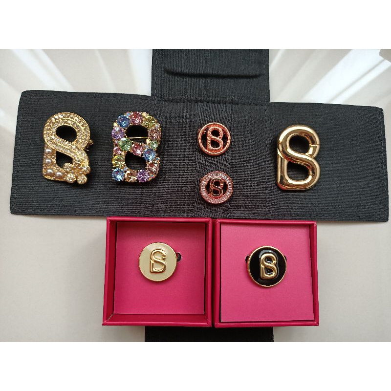 Jual READY - Buttonscarves Brooch | Shopee Indonesia