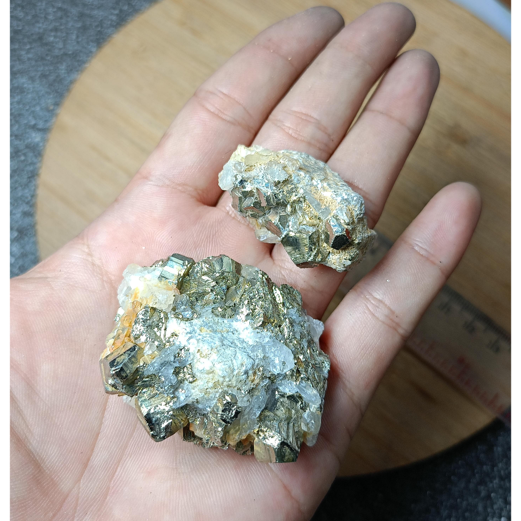Jual Natural Golden Pyrite Cluster Matrix High Quality (HQ) (12 ...