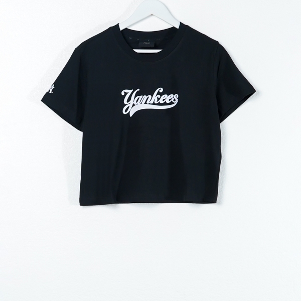 Jual Kaos MLB YANKEES SIGNATURE WHITE BLACK CROP 100% ORIGINAL | Shopee ...