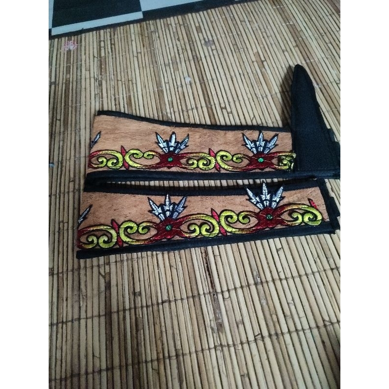 Jual lawung dan sumping sepasang dayak | Shopee Indonesia