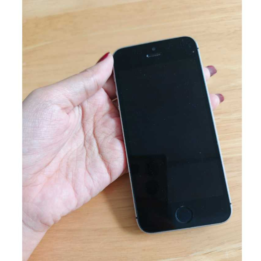 Jual PRELOVE IPHONE SE 2016 GEN 1 16 GB SPACE GRAY | Shopee Indonesia