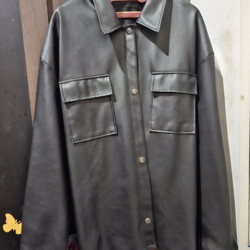 Jual leather jacket preloved (cek desc) | Shopee Indonesia