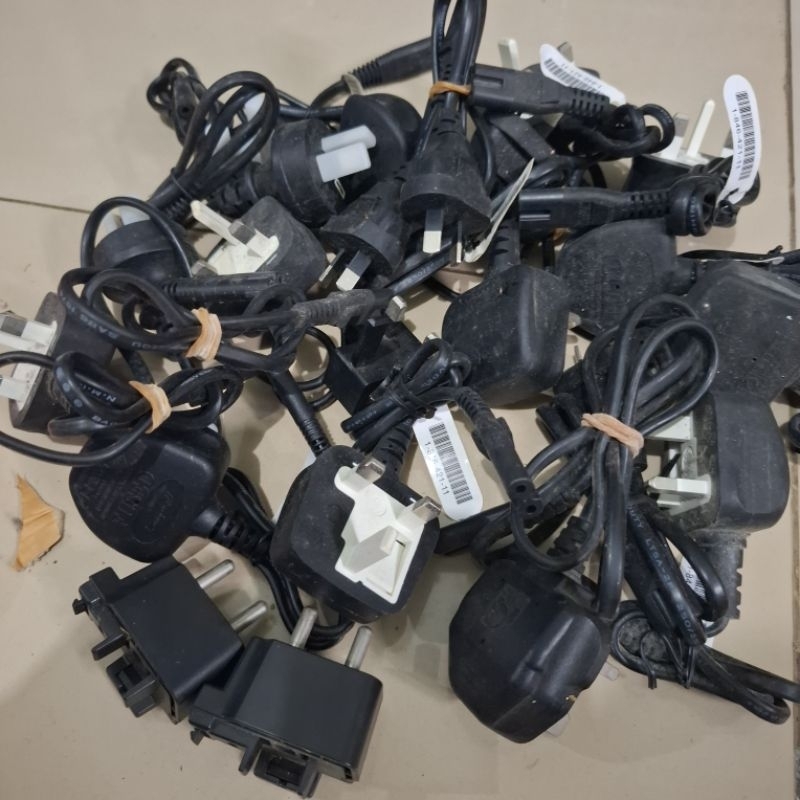 Jual kabel power lubang 3 / kabel power 3 colokan | Shopee Indonesia