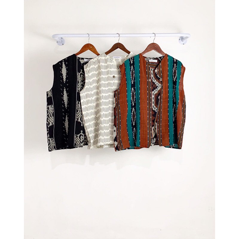 Jual Yessa vest-vest wanita-vest batik | Shopee Indonesia
