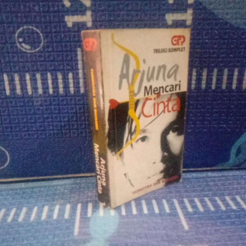 Jual BUKU ARJUNA MENCARI CINTA-TRILOGI KOMPLET-Yudhistira ANM MASSARDI | Shopee Indonesia