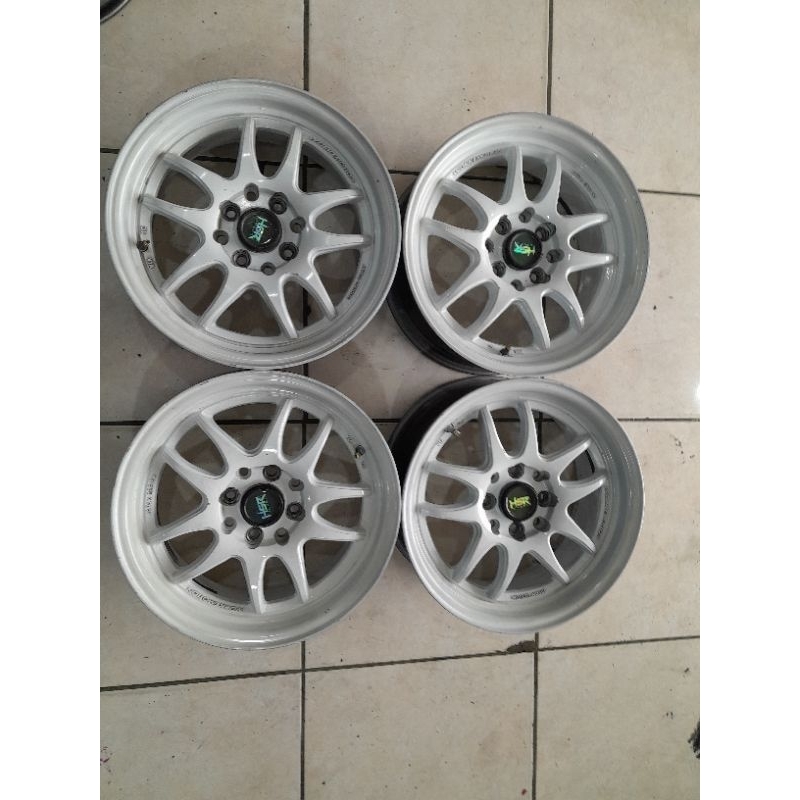 Jual velg racing R15x7,5 pcd 4x100/4x114 et.40 bisa buat mobil agya,brio,jazz,calya,xenia,avanza ...