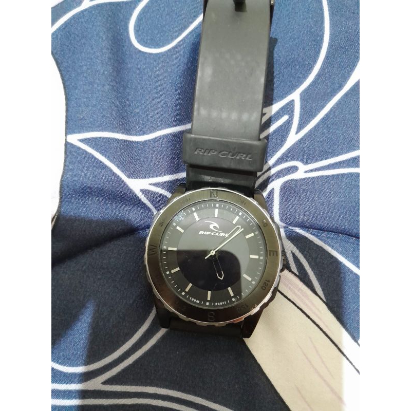 Jual jam tangan rip curl rival ana digi rubber A3257 | Shopee Indonesia