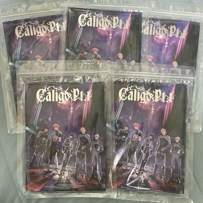 Jual [READY] ALBUM PLAVE CALIGO PT 1 FUGITIVE VER YEJUN NOAH BAMBY ...