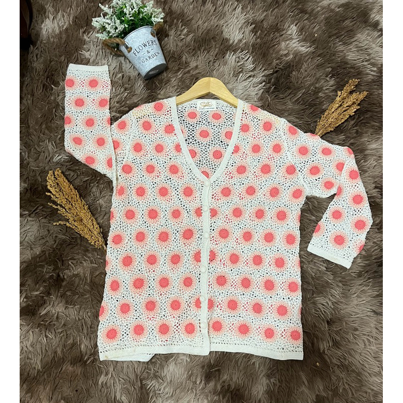 Jual Cardi jaring flower + adm ygy | Shopee Indonesia