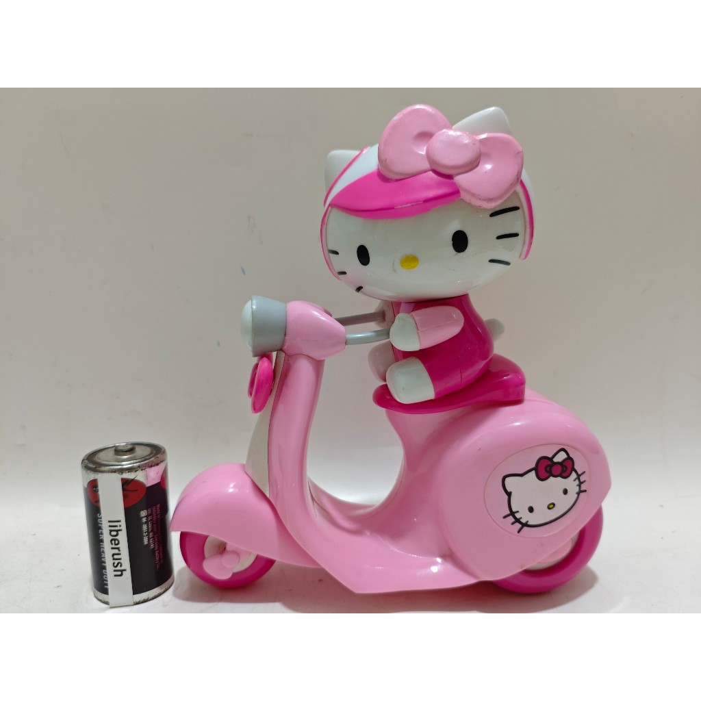 Jual jada hello kitty push along scooter removeable helmet figure ...