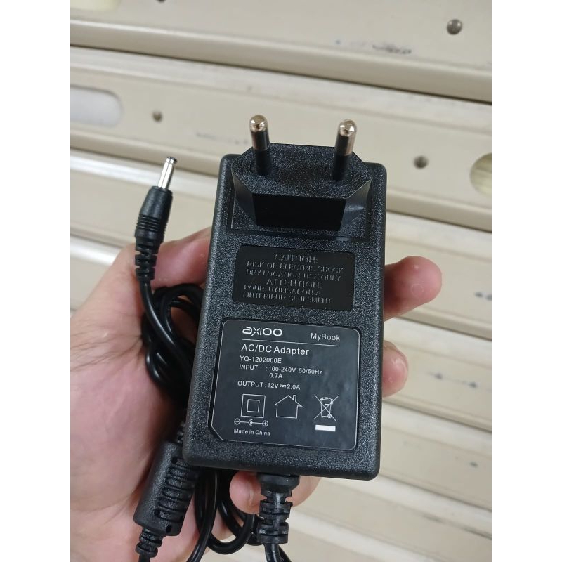 Jual Adaptor Charger Axioo 12V 2A DC 3.5*1.35 mm for Axioo Mybook ...