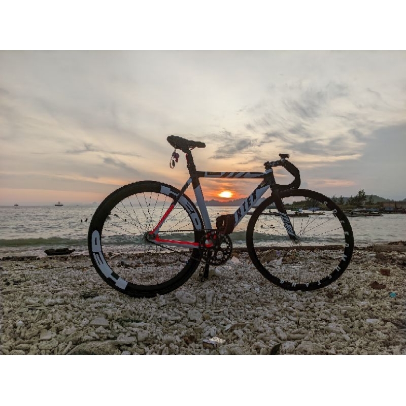 Jual frame fixie fixed gear alloy visp nxl aero nominus,stunami,pcolite ...