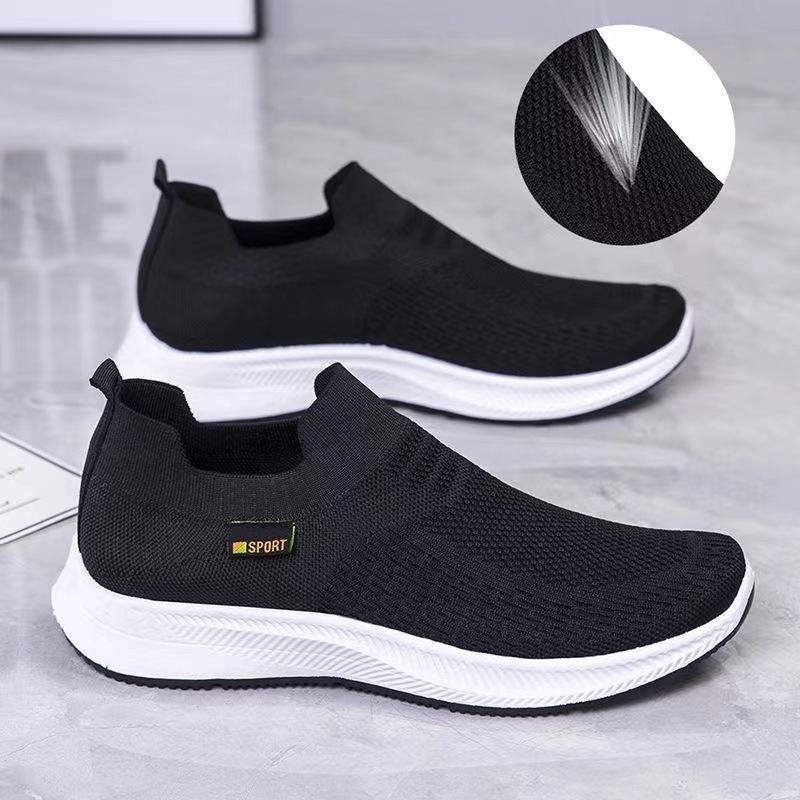Jual Highland Sepatu Pria Slip On Sneakers Cowok Sepatu Olahraga Sport Hitam Santay Tidak Kaku ...