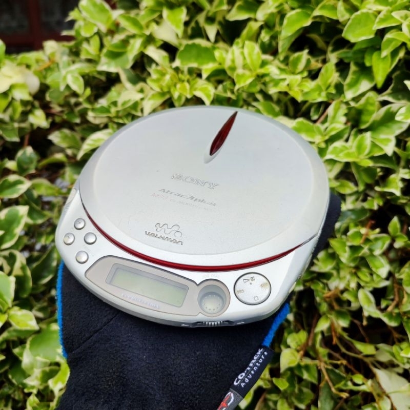 Jual Pemutar CD Player Discman SONY D-NE511 DNE511 NORMAL SIAP PAKAI ...