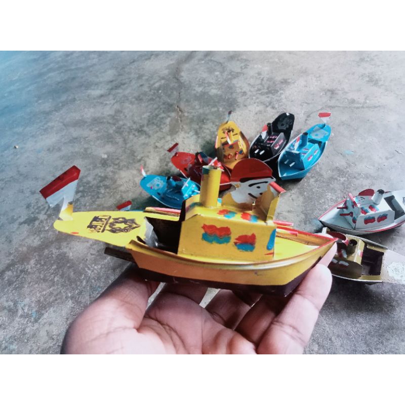 Jual Stok Lama Kapal Otok ukuran standar warna doff | Shopee Indonesia