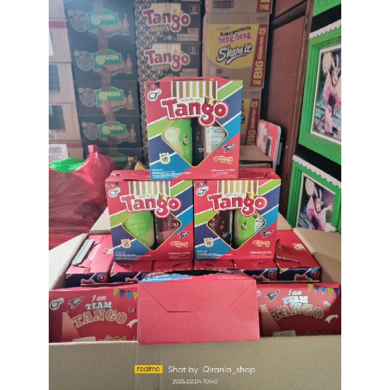 Jual tango kaleng isi 2 × 12 box | Shopee Indonesia