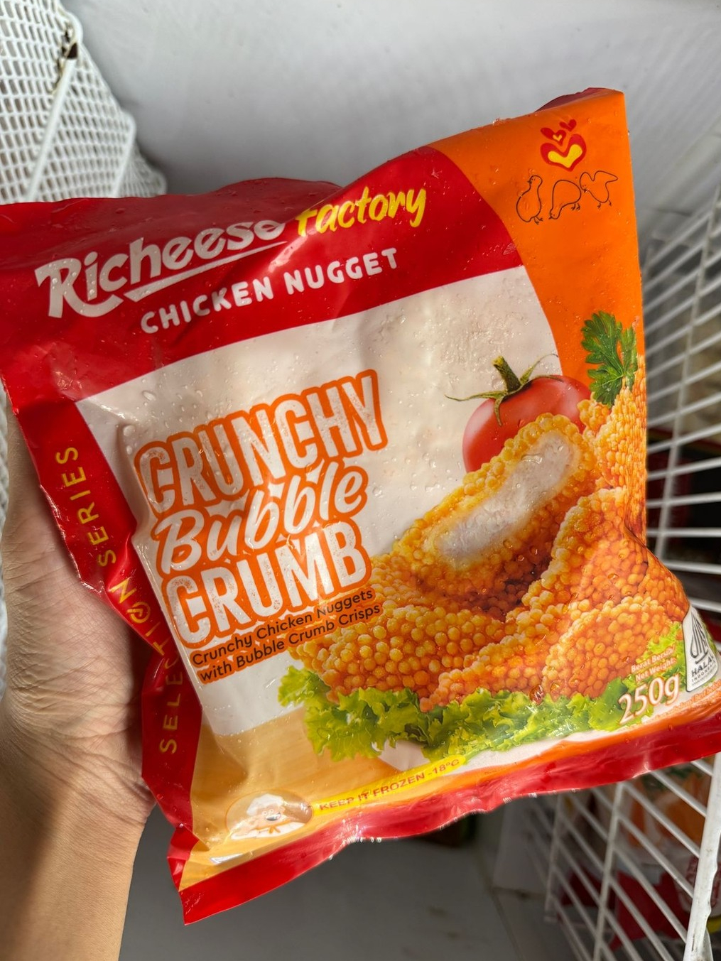 Jual Richeese Factory Chicken Nugget Crunchy Bubble Crumb 250g | Shopee ...