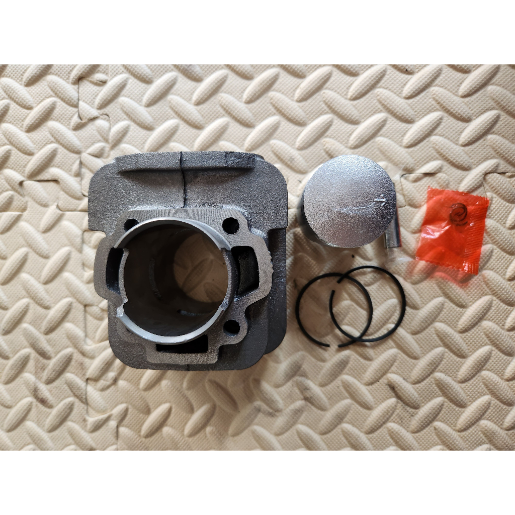 Jual ET950 Boring Genset Komplit Cylinder Liner Assy Genset 2Tak ...