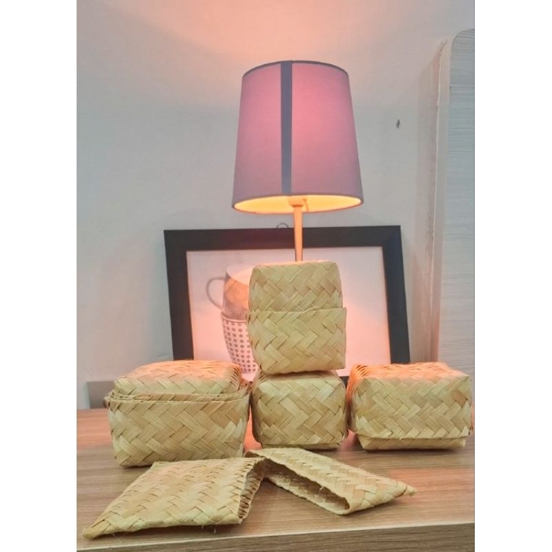 Jual Besek Souvenir Besek Bambu mini ukura 8x8cm 10x10cm 12x12cm ...
