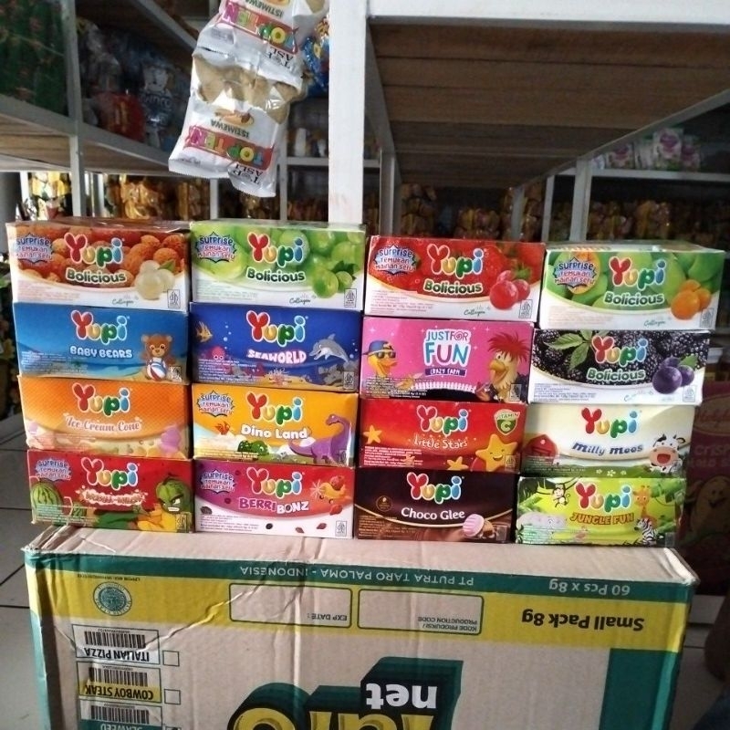 Jual Yupi bolicious mangga, stroberi, anggur, leci, blackberry, yupi ...