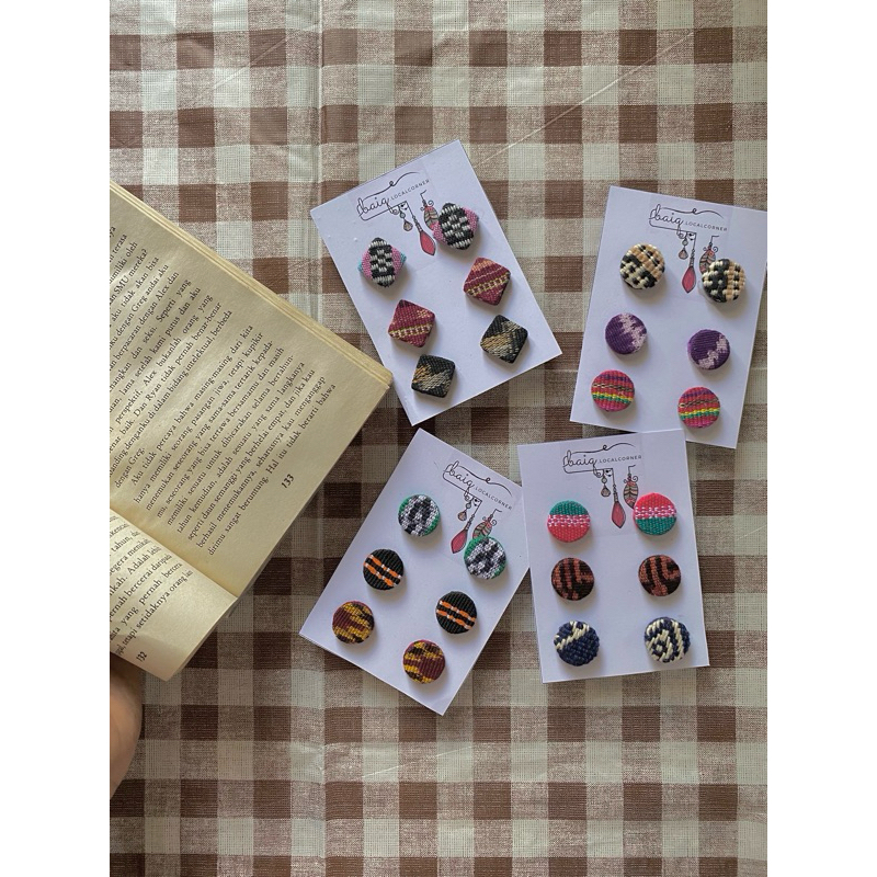 Jual Giwang tenun NTT asli/ anting tenun NTT/ handmade stud/ anting ...