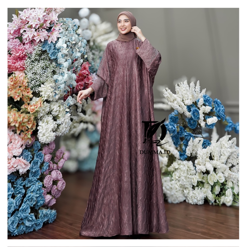 Jual Zigga luxury Dress , Italy jaguar silk, aksen daymound by Dumma | Shopee Indonesia