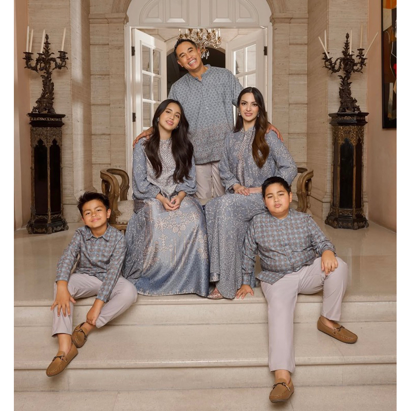 Jual Raya Set Family warna ShadeBlue The Collaboration Nia Ramadhani ...