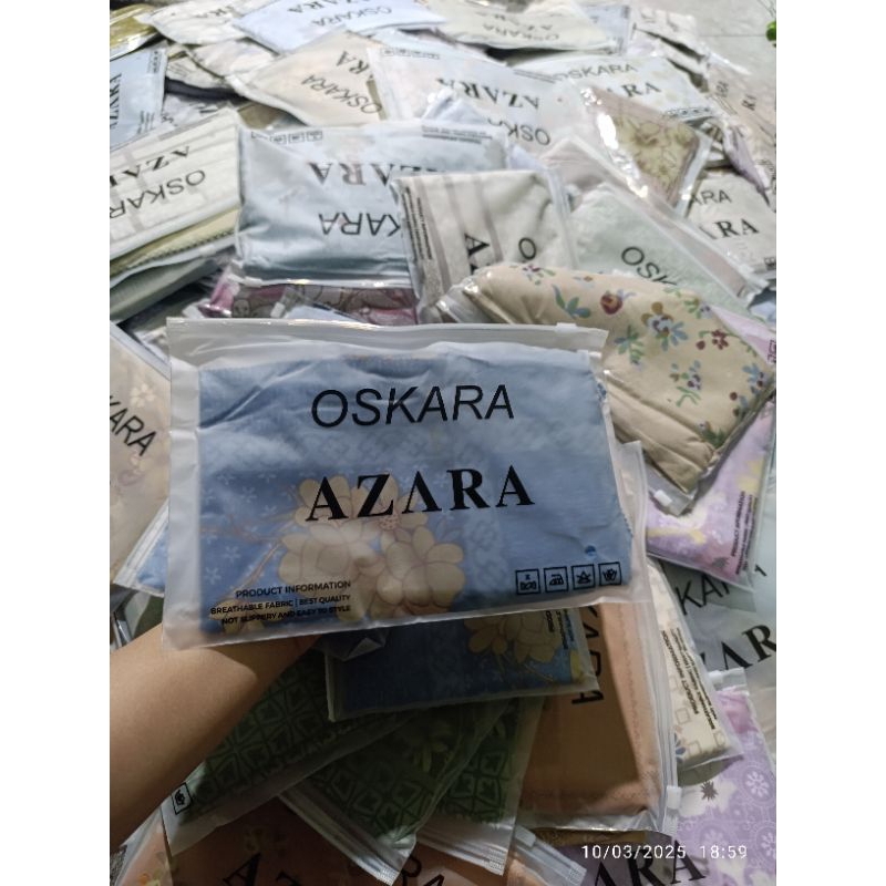 Jual Hijab Segi Empat Oscara Motif Azara Packing Pouch Laser Cut ...