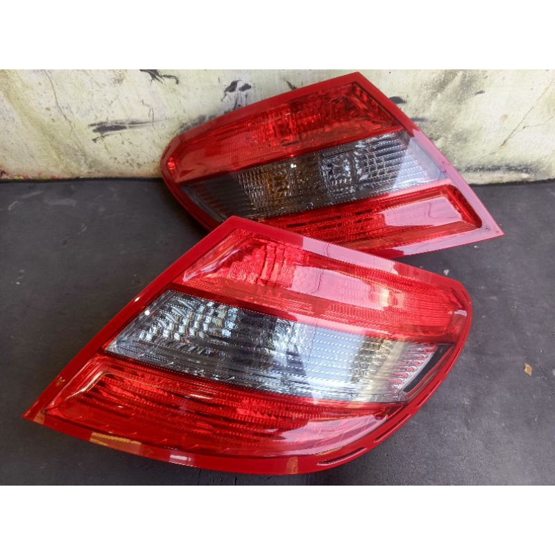 Jual STOP LAMP LAMPU BELAKANG MERCEDES BENZ MERCY C200 W204 | Shopee ...
