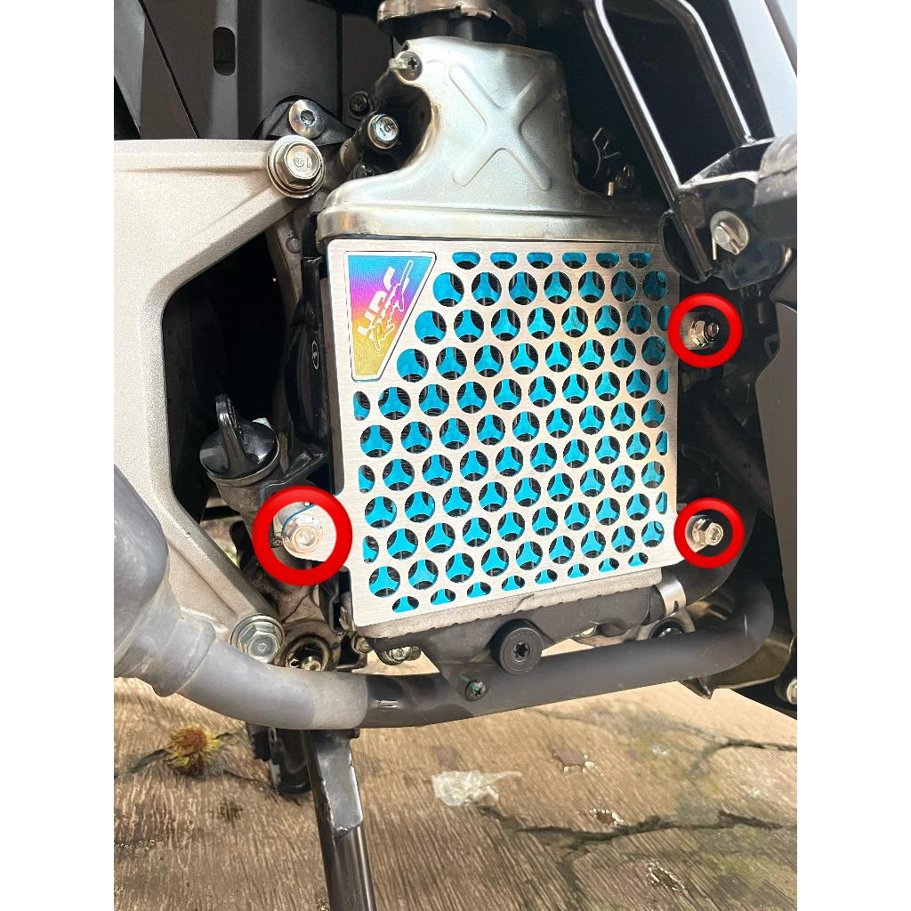 Jual BAUT COVER RADIATOR HRC VARIASI TZM ( 3 BAUT ) MODEL 2 KUNCI VARIO ...