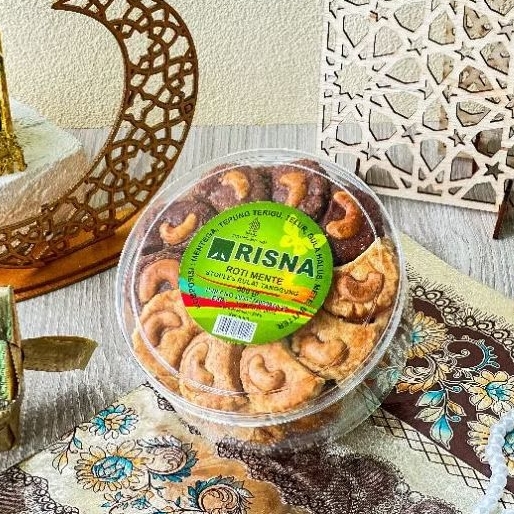 Jual Hampers Lebaran/ Kue Kering Risna Roti Mente Stoples Tanggung 500 ...