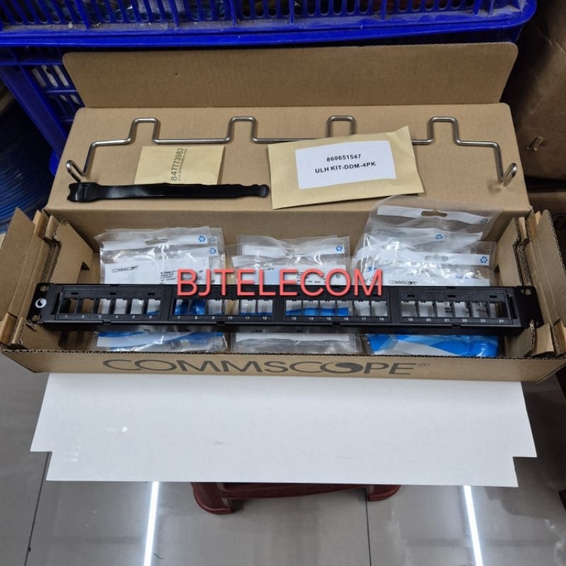Jual PATCH PANEL 24PORT CAT 6 AMP COMMSCOPE LENGKAP 24BH MODULAR JACK ...