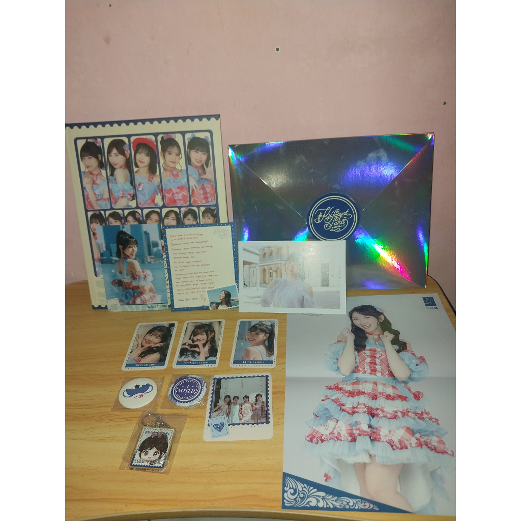 Jual JKT48 Merchandise #KuSangatSuka Set Official | Shopee Indonesia