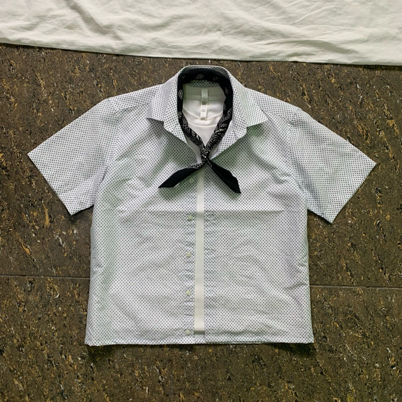 Jual Boxy shirt (705), size M fit L (63cm x 56cm) | Shopee Indonesia