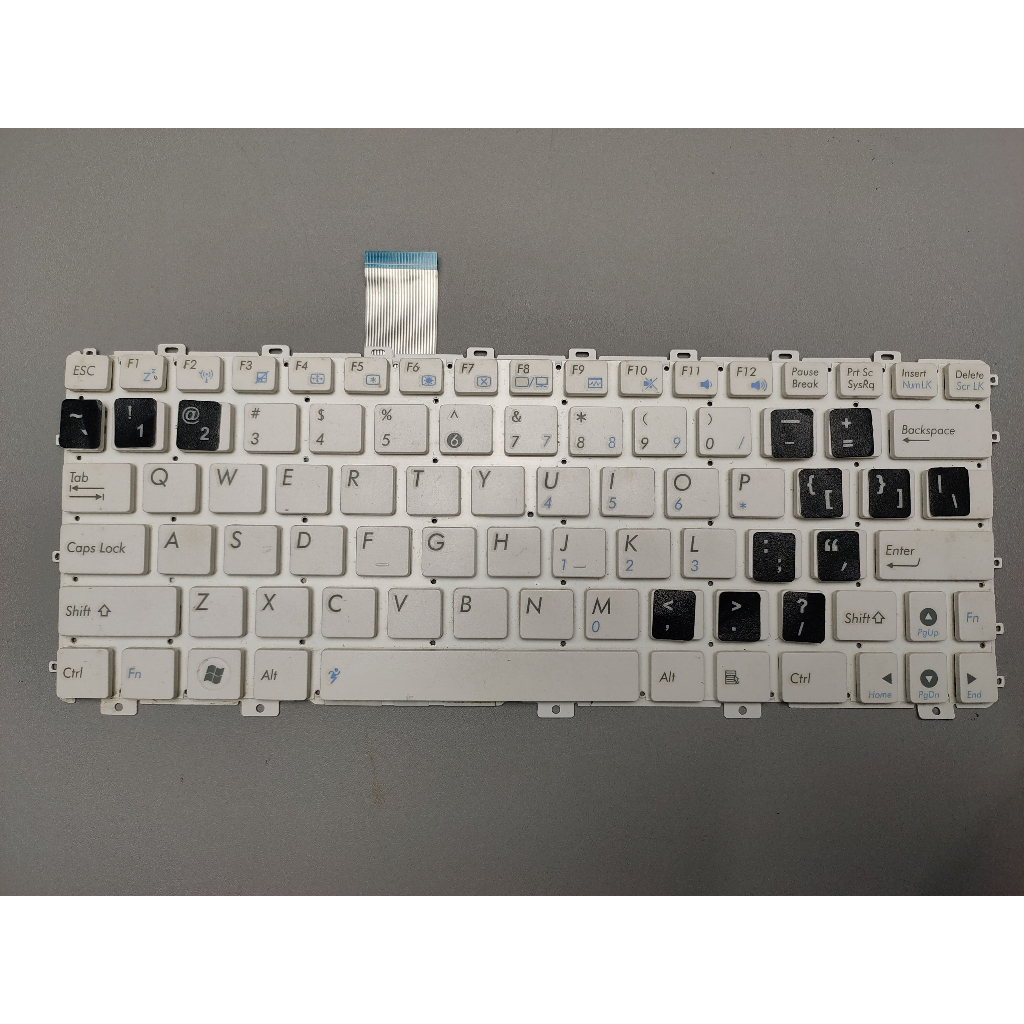 Jual ET76 STK-UN-1 STIKER KEYBOARD LAYOUT ENGLISH KEYBOARD LAPTOP ...