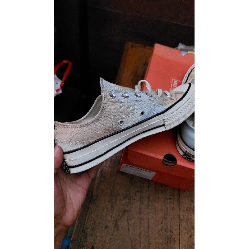 Jual Converse Chuck 70 Spray Paint Men's Sneakers - Beach Stone/Oat ...