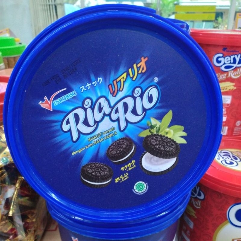 Jual Ria Rio Bucket 400g-Biskuit Coklat Vanila Toples Ember-Grosir ...