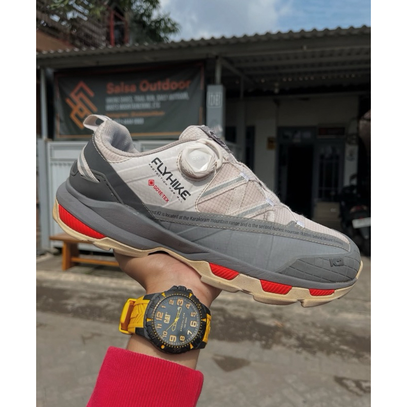 Jual sepatu second putih | Shopee Indonesia